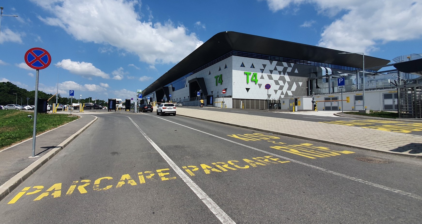 ȘAPTE curse de pe Aeroportul Iași au avut întârzieri majore - Botosaneanul