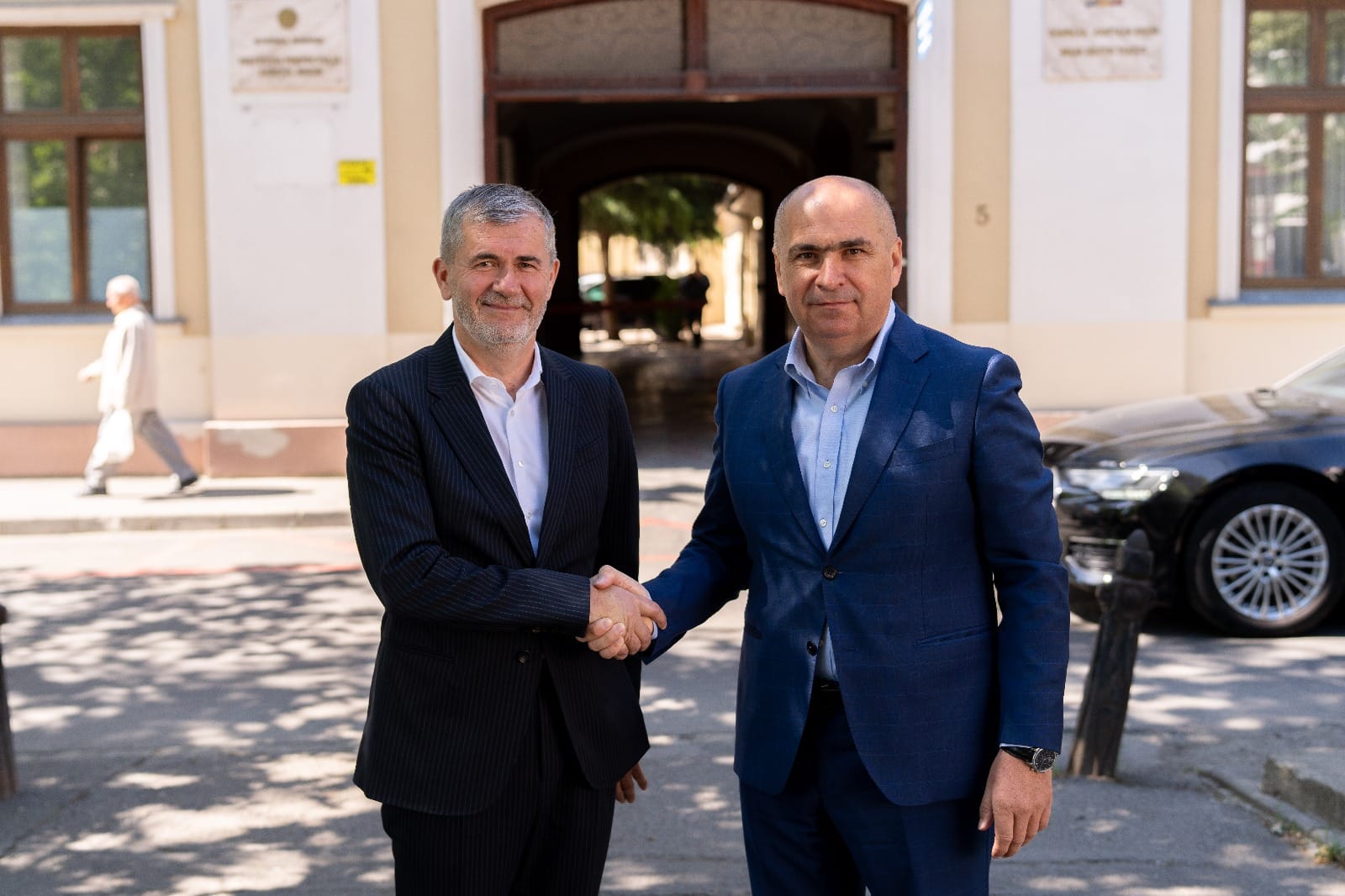 Valeriu Iftime, alături de noul șef al PNL: Este un nou început pentru ...