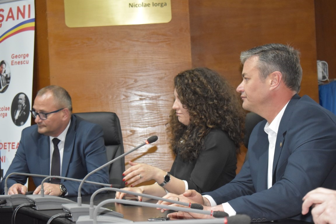 Deputata Huțu, „avertisment” către prefectul Cornilă: Aveți o misiune ...