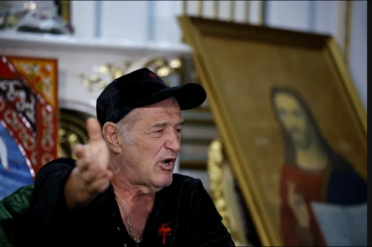 Gigi Becali rugat să fie bun în postul Paștelui: Dă-i înapoi casa de la ...