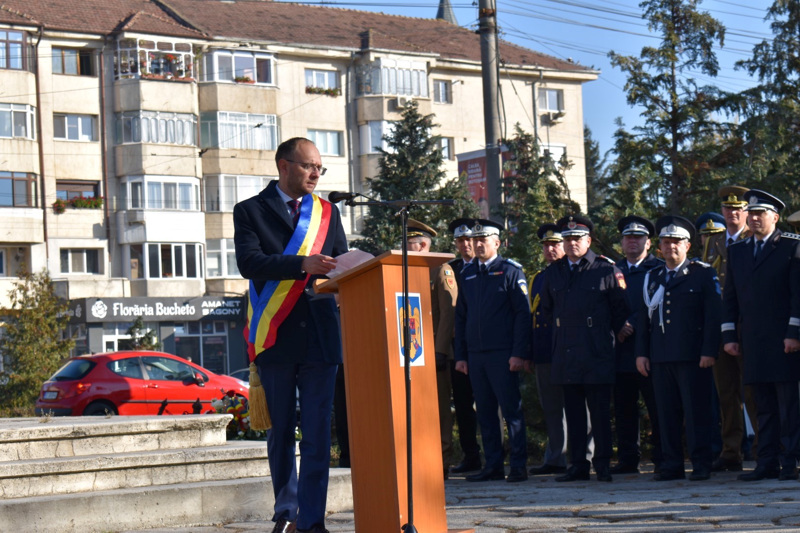 Primarul Cosmin Andrei, în fața militarilor: Pentru liniștea și ...
