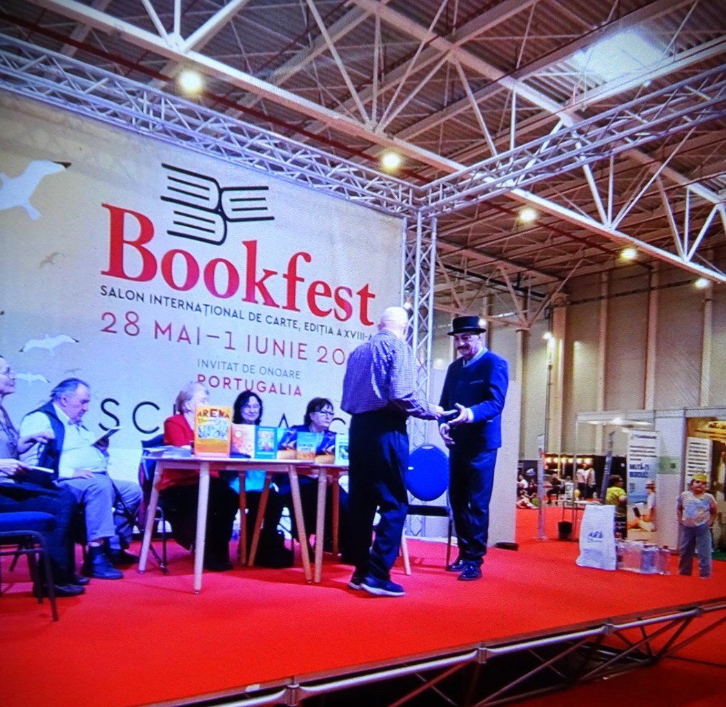 Profesor de Matematică, premiat la Bookfest pentru poezie - Doresc să ...