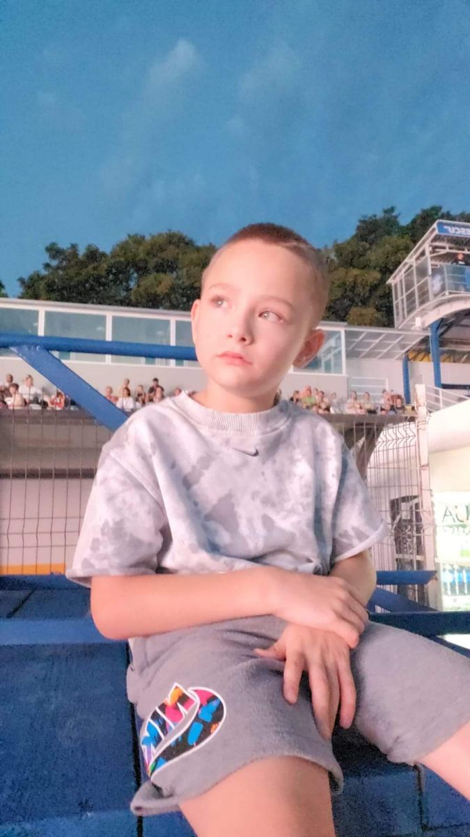 Luca are 8 anișori și își dorește să poată merge singur: O intervenție ...