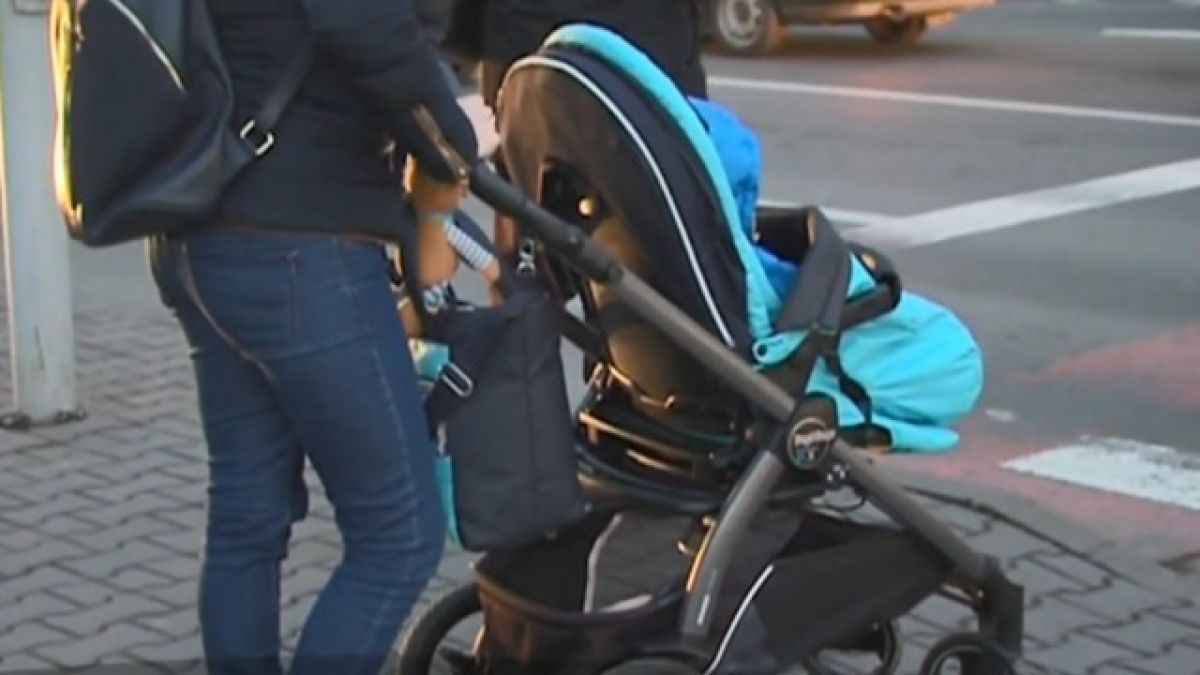 Un botosanean a distrus oglinzile unor masini parcate: A lovit apoi un ...