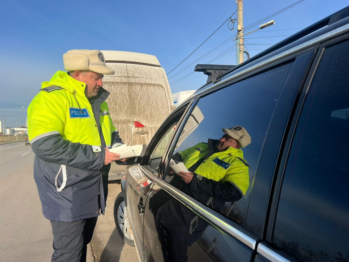 ACUM: Filtru la intrarea in oras, politistii trag pe dreapta toate ...