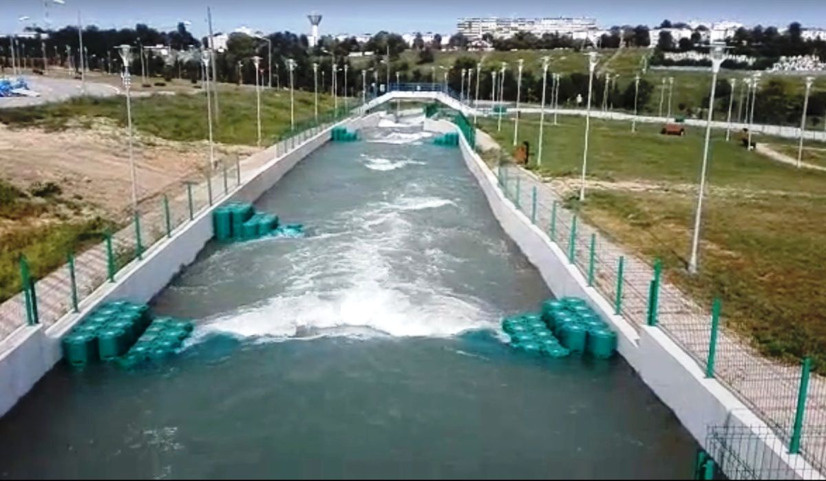 IMPRESIONANT: S-a bagat apa pe pista de rafting de la Cornisa, spui ca ...