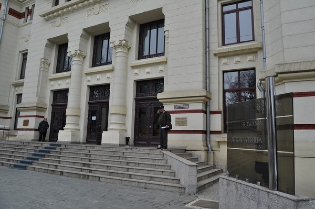 Magistratii de la Judecatoria Botosani judeca doar cauzele urgente ...